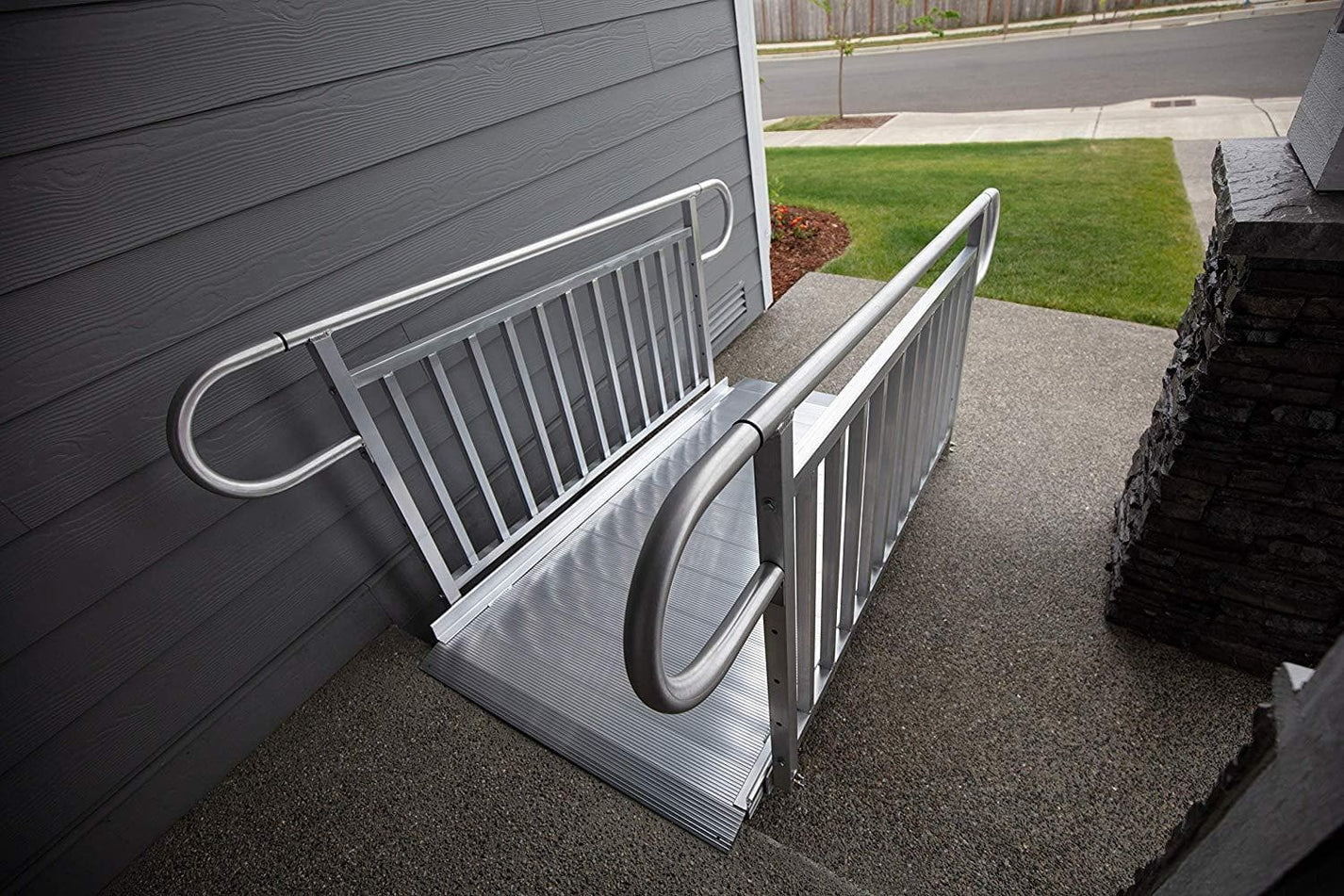 EZ-ACCESS Gateway 3G Portable Solid Ramp w/ Vertical Picket Handrails ...